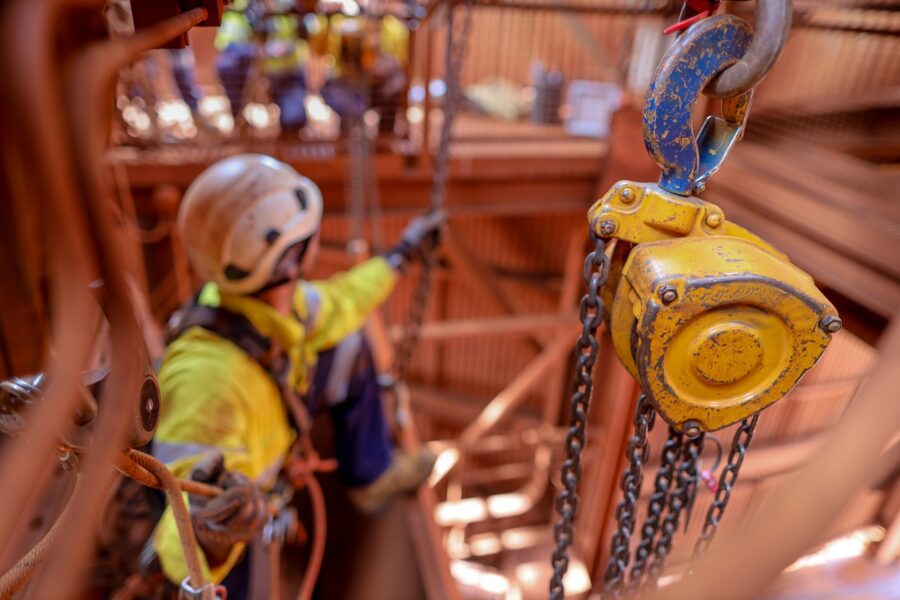 RIGGING AND SLINGING SAFETY – BritishWings Associates